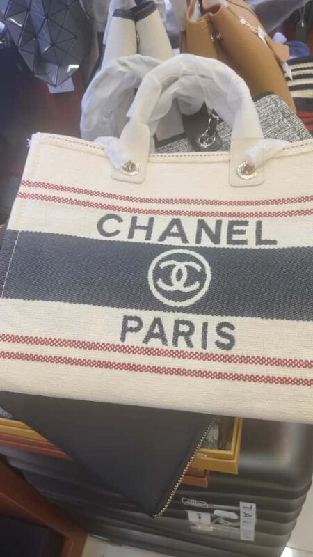 Untold Story Shenzhen Electronic&Discount Market PrivateTour - Who Will Love This Tour?