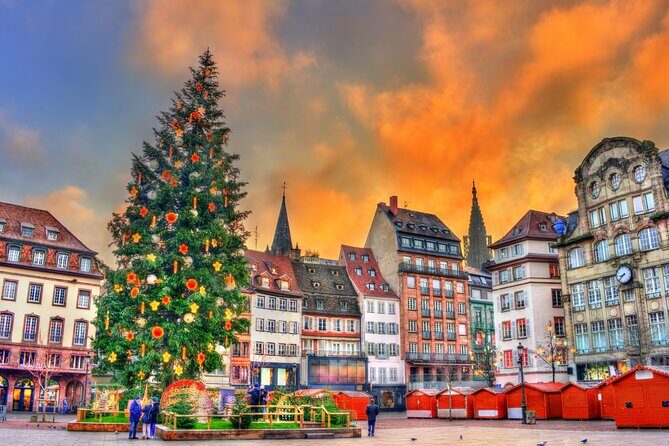 Unusual treasure hunt at the Christmas markets in Strasbourg - Why This Activity Is Worth Your Time in Strasbourg