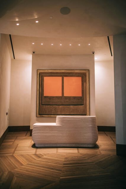 Unveiling New York City's Most Breathtaking Lobbies - Key Points