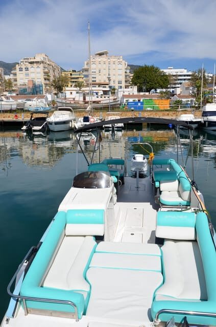 Up to 11 Pax enjoy the Marbella coast line on board - Comfort and Convenience on the Water