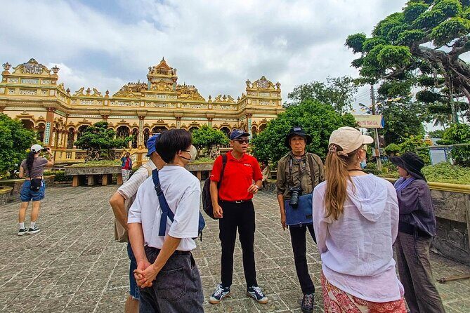 Upper Mekong River Full-Day Group Tour (My Tho & Ben Tre) - Visiting Vinh Trang Pagoda