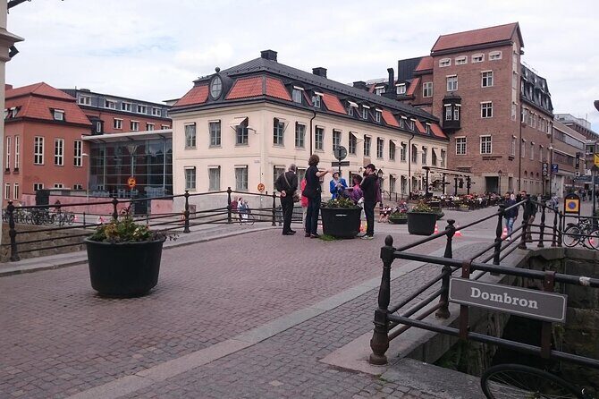 Uppsala's biggest attractions - 1h city walk in Uppsala city. - Key Points