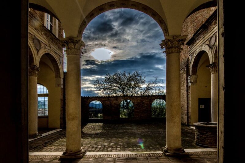 Urbino: 2-Hour Private Walking Tour with certified guide - The Sum Up