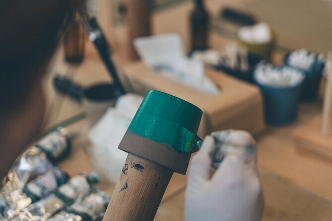 Urushi Lacquerware Craft Workshop in Kyoto's Nishijin District - Key Points