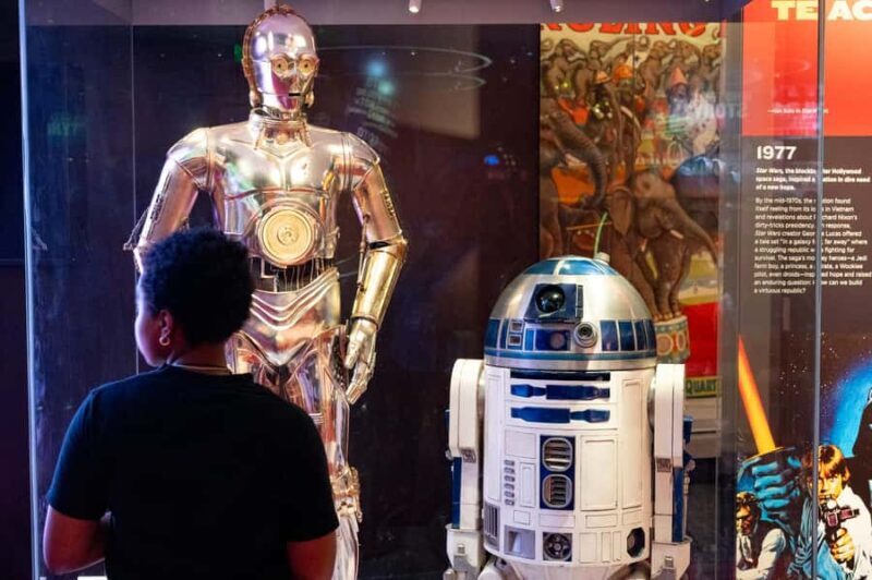 US 250th VIP Tour: Archives, Portraits & History Museum Tour - An Inside Look at the Tour Experience