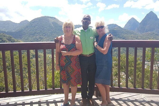 UVF Airport Transfer 2Way Trip - Who Will Benefit Most from This Service?