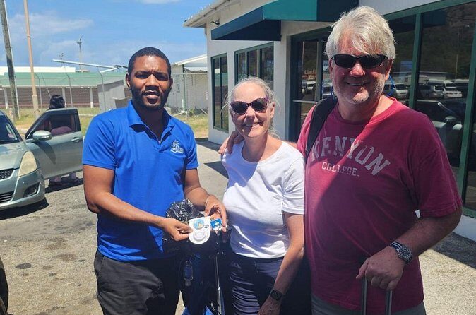 UVF Luxury Transfer To Secrets St. Lucia Roundtrip - Who Is This Transfer Best For?