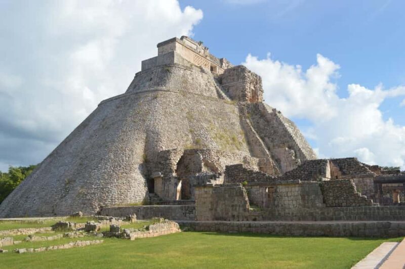 Uxmal: Archeological Site Tour with Guide in situ - What You’ll Love About the Experience