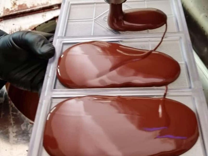 Uzzano: Chocolate Factory Guided Tour with Tasting - Tasting the Fruits of Their Labor
