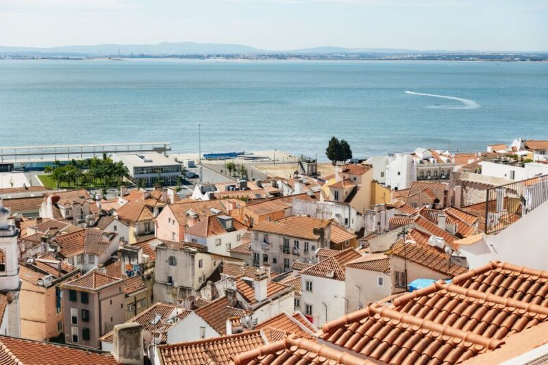 Vadio: Lisbon Old Town Private Tuk Tuk Tour - An In-Depth Look at the Tour Experience