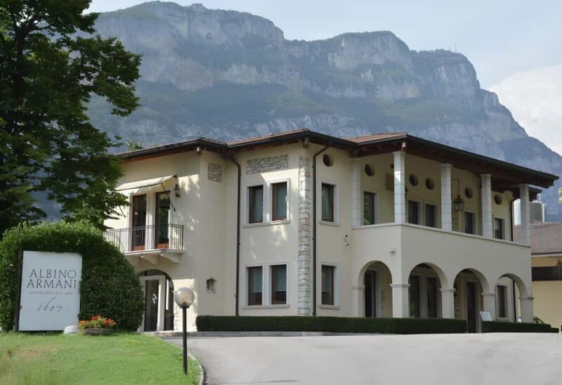 Valdadige: Winery Tour with 4 Wine Tastings - The Value of This Experience
