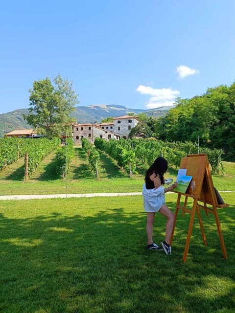 Valdobbiadene: Art and Wine-Painting session in the vineyard - FAQ