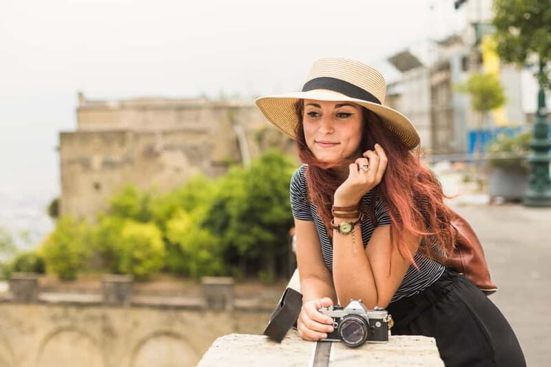 Valence: Express Walk with a Local in 60 minutes - Key Points