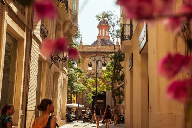 Valencia: 1.5-Hour Private Kick-Start Tour with a Local - Itinerary Breakdown: What Will You See?