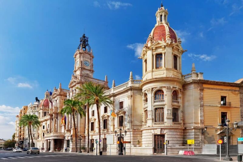 Valencia: 2-hour Best Intro Walking Tour with a Local - Who Will Enjoy This Tour?