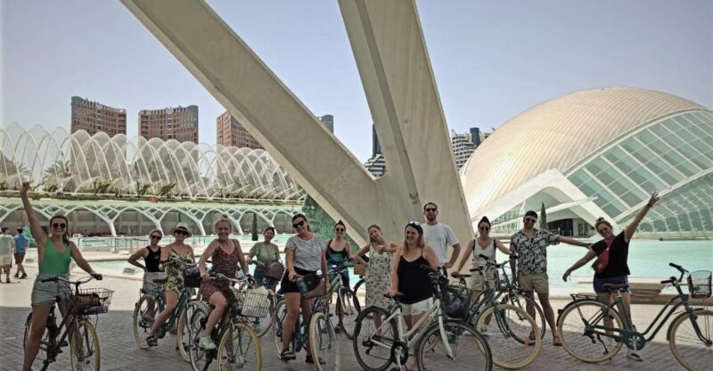 Valencia: 3-Hour Guided City Sightseeing & Beaches Bike Tour - Authentic Opinions from Travelers