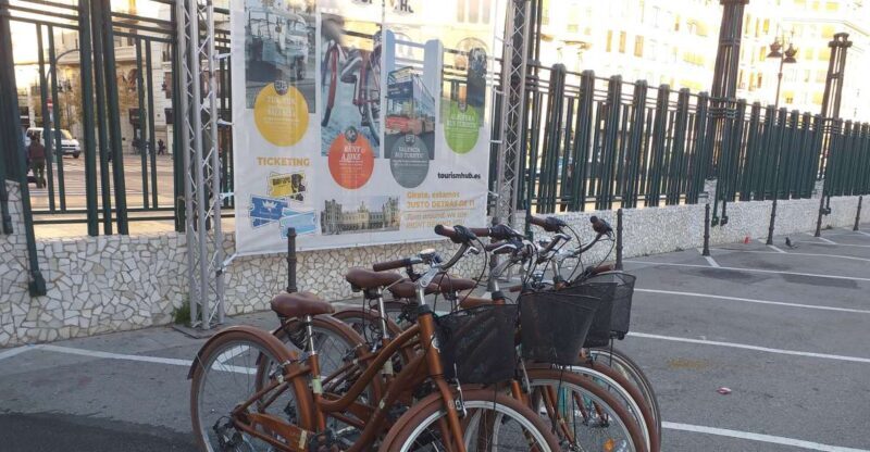 Valencia: Bike Rental for 1 to 4 Days - Exploring Valencia on Two Wheels: What to Expect