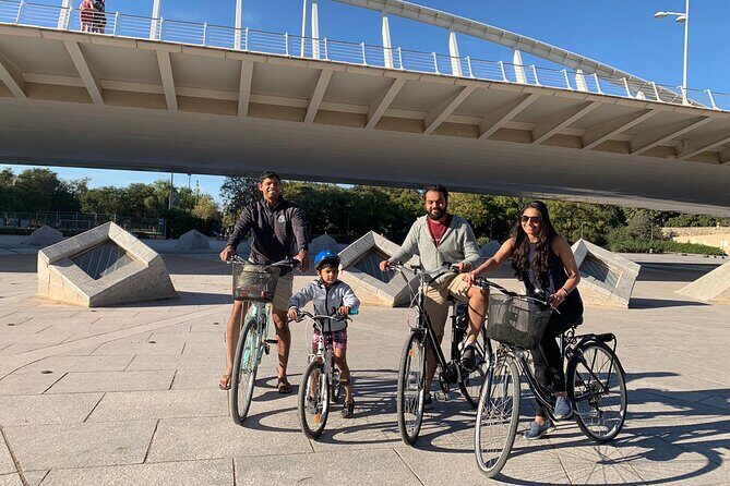 Valencia Bike Tour: Top Sights and City of Arts & Sciences - An Authentic Valencia Experience on Two Wheels