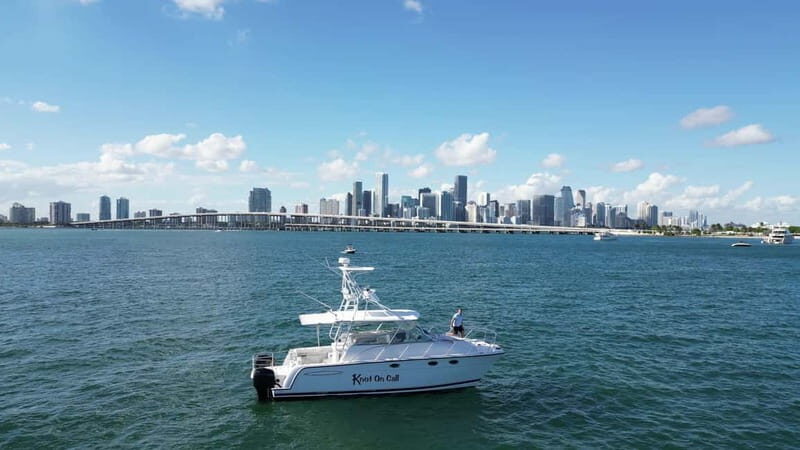 Valencia: Catamaran Boat Rental with Captain and Drinks - FAQs