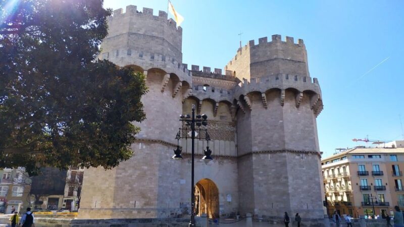 Valencia: City Walking Tour with Top Attractions - ITALIAN - Final Thoughts