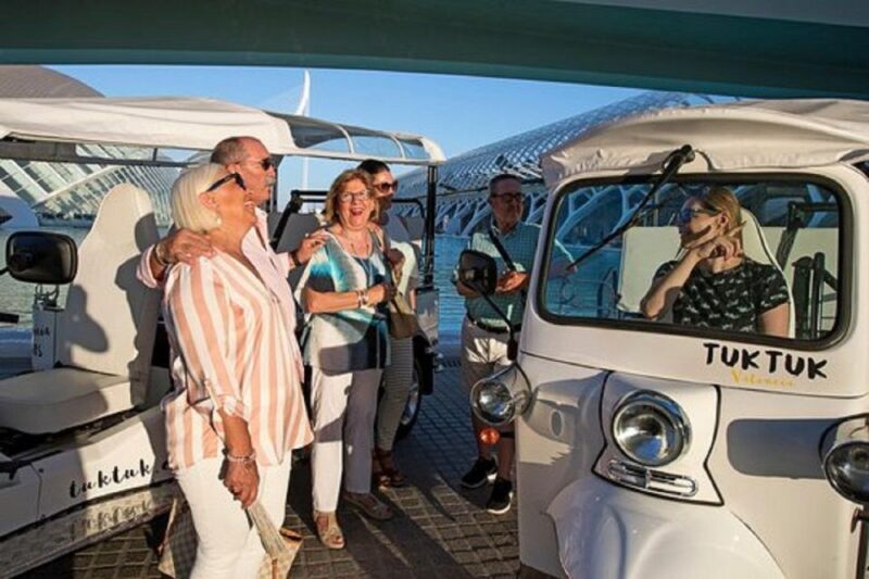 Valencia: Complete Tuk-Tuk Tour Around the City - Deep Dive into the Details