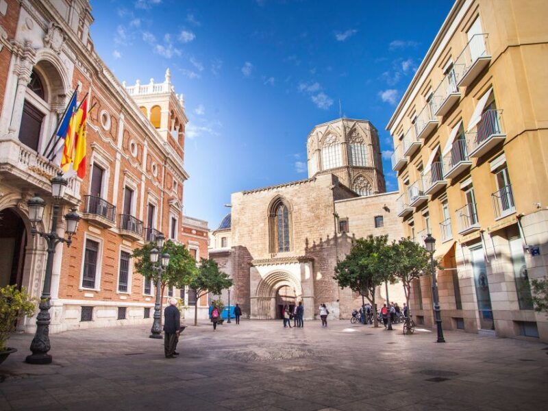 Valencia: Essentials and World Heritages Sites Walking Tour - Exploring Valencia: What’s on the Itinerary?