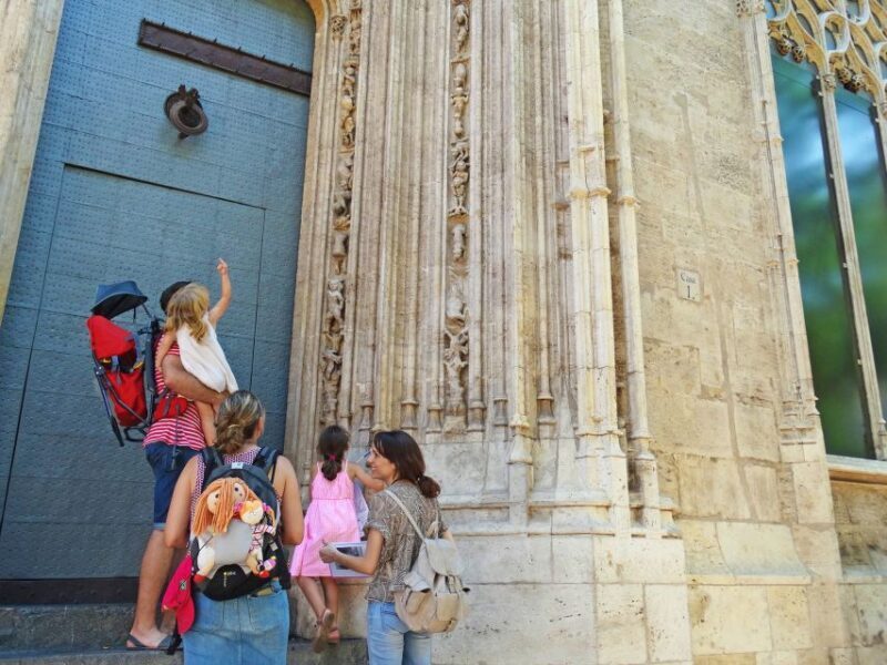 Valencia: Guided Family Walking Tour (Italian Tour) - What Sets This Tour Apart