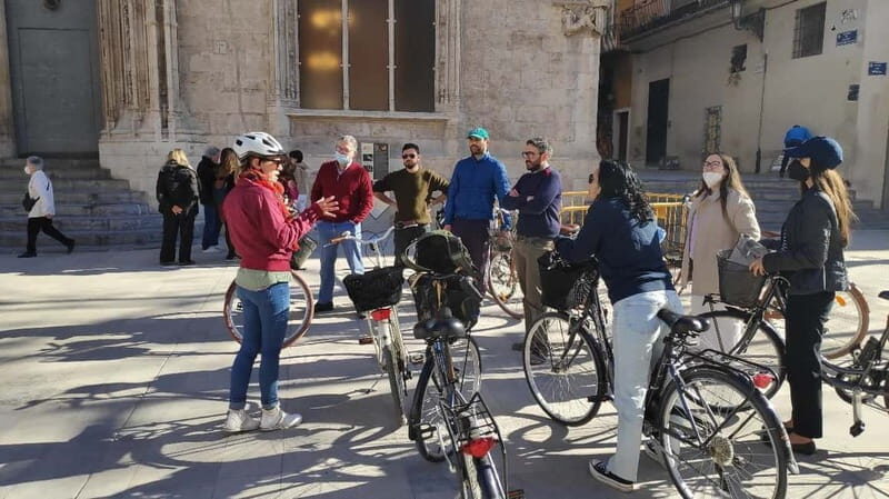 Valencia: Highlights Bike Tour with a Guide - The Pros and Cons
