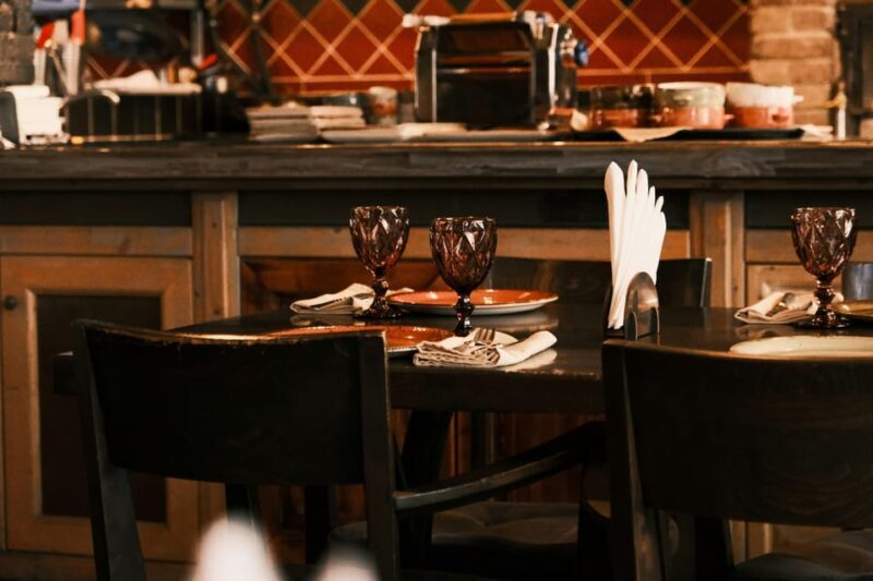 Valencia: NY Holiday Dinner in a Local House - An In-Depth Look at the Valencia Christmas Dinner Experience