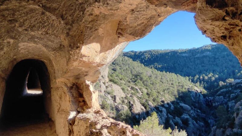 Valencia: Peña Cortada Aqueduct Guided History Hike - Scenic Views and Nature