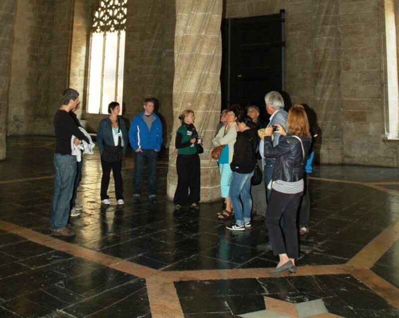 Valencia: Private 4-Hour Walking Tour of the Old Town - The Sum Up: The Right Tour for Authentic Valencia