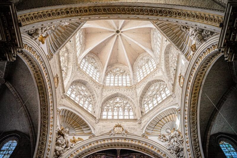 Valencia: Private and Guided City Walking Tour - Discovering Valencia’s Heart: An In-Depth Review