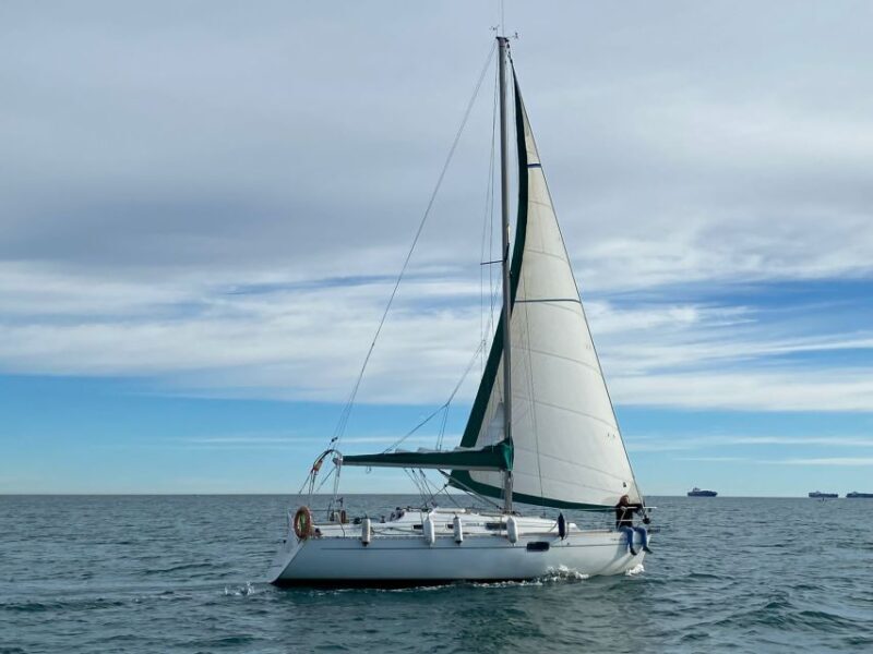 Valencia: Private Sailing Trip with Snacks and Drinks - An Authentic Day on the Water in Valencia