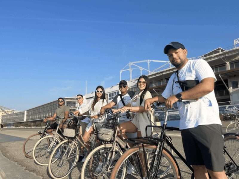Valencia (Ruzafa): Guided Bike Tour of the city's highlights - Key Points