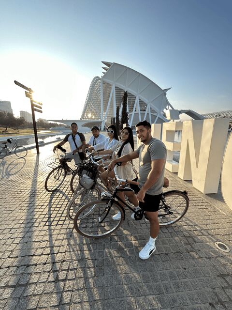 Valencia (Ruzafa): Guided Bike Tour of the city's highlights - FAQ