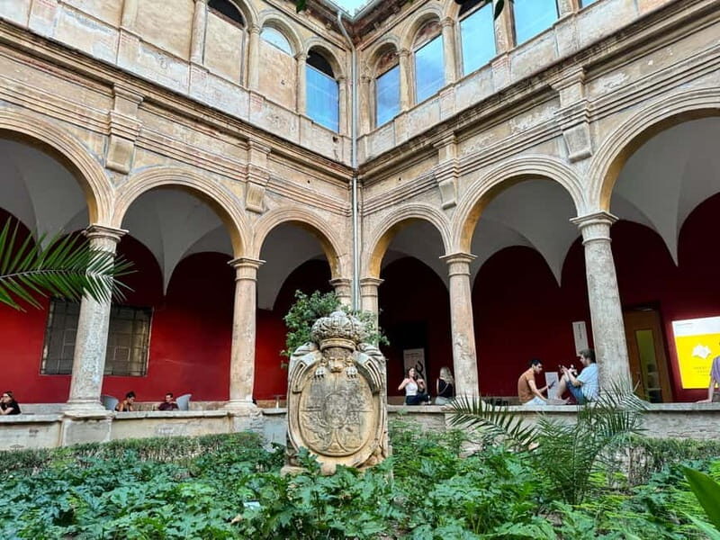 Valencia, Spain: Excellent Private Walking Photography Tour - A Closer Look at the Valencia Photography Tour