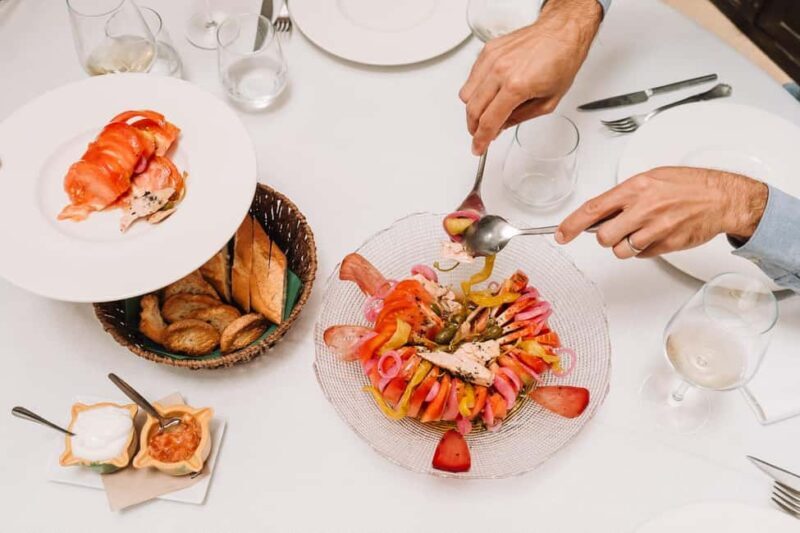 Valencia: Tapas and Drinks Evening Tour - Key Points