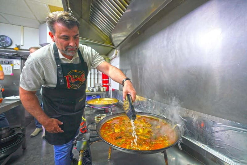 Valencia: Traditional Paella Cooking Class and Dinner - Valencia: Traditional Paella Cooking Class and Dinner – An Authentic Taste of Spain