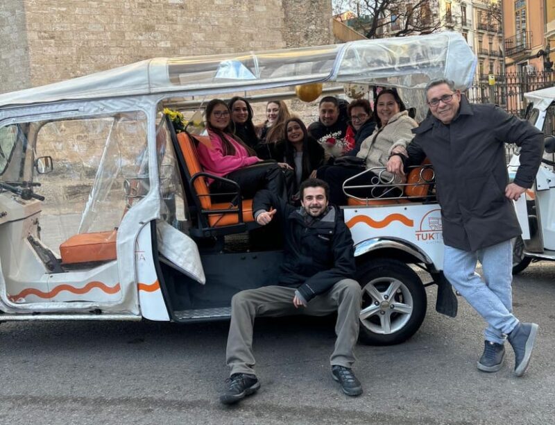 Valencia: Tuk Tuk Historical Tour - Key Points