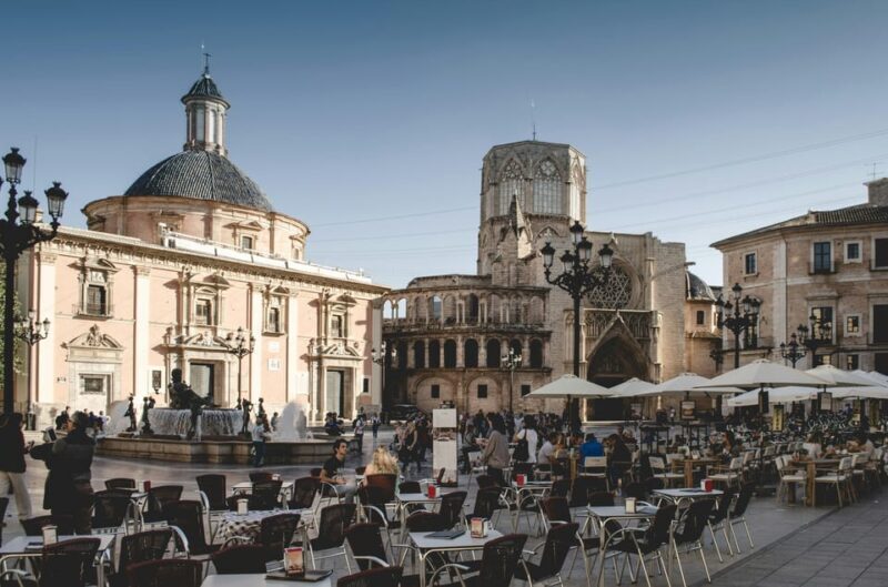 Valencia: Walking Tour of City Highlights with tastings - FAQ