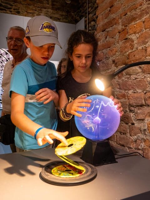 Valencia: World of Illusions Museum Entrance Ticket - A Closer Look: Why This Experience Matters