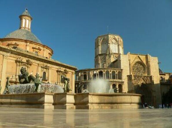 Valencia's Legends & Stories by Moonlight - What is Valencias Legends & Stories by Moonlight?