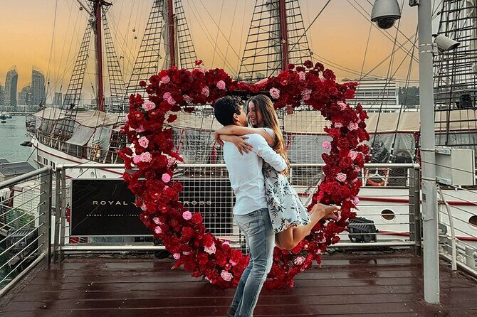 Valentines Day - 7-Course Dinner Cruise onboard Royal Albatross - An Overview of the Experience