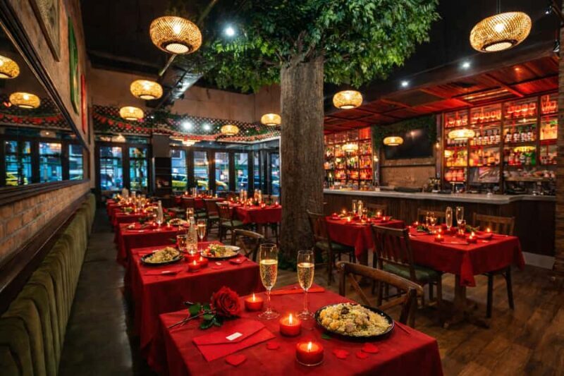 Valentines Romantic Lunch or Dinner at Central Park Café - A Closer Look at the Experience