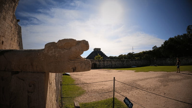 Valladolid: Chichén Itzá & 2 Cenotes Shared Tour - Key Points