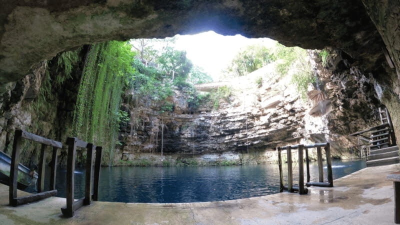 Valladolid: Chichén Itzá + 2 Cenotes Shared Transportation - FAQ