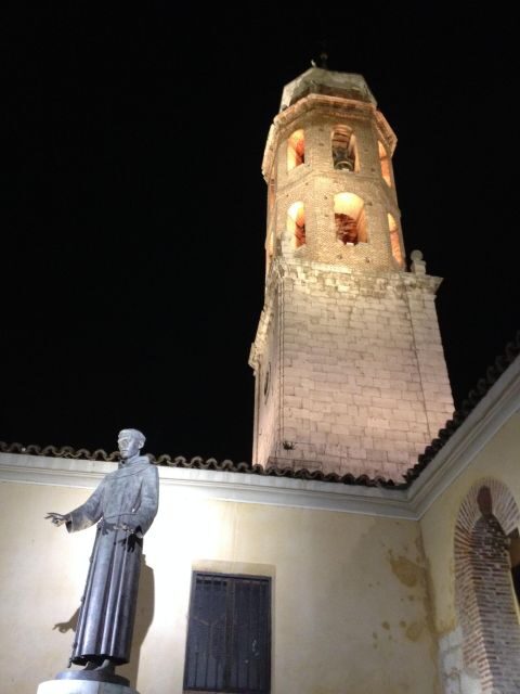 Valladolid: Private Guided Tour with Tapas and Wine Tasting - Who Will Love This Tour?