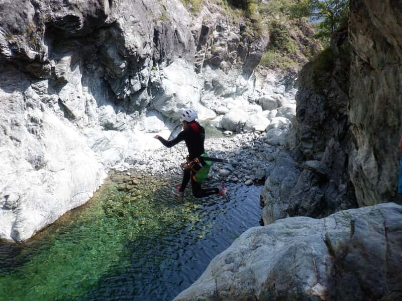 Valle DAosta: Adrenaline Canyoning tour in Chalamy torrent - A Complete Look at the Valle d’Aosta Canyoning Experience