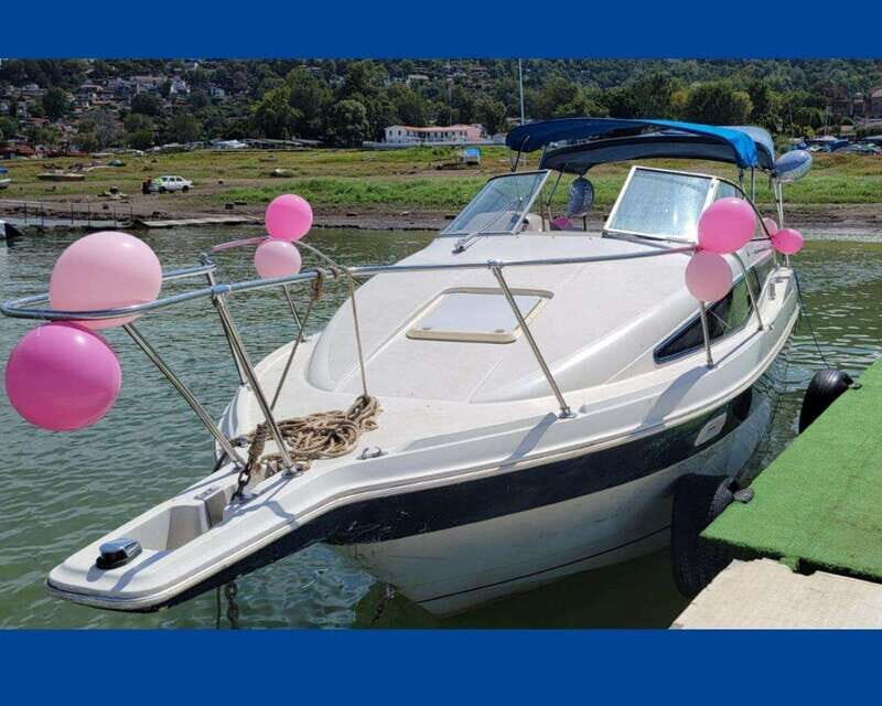 Valle de Bravo: 26 feet Yacht Rental Experience - Key Points