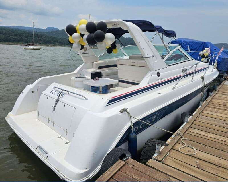 Valle de Bravo: 33 feet VIP Yacht Rental Experience - The Sum Up
